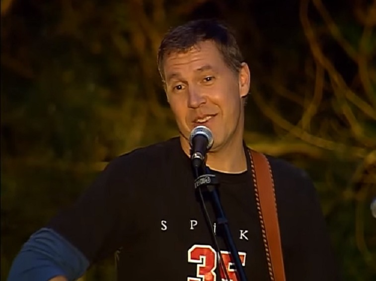 Acusaciones de acoso y agresión sexual contra el cantante de CCM Chris ...