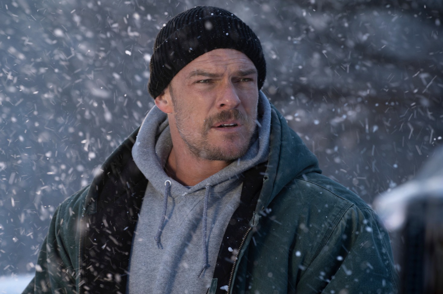 La estrella de 'Reacher' Alan Ritchson revela que la fe lo salvó del ...